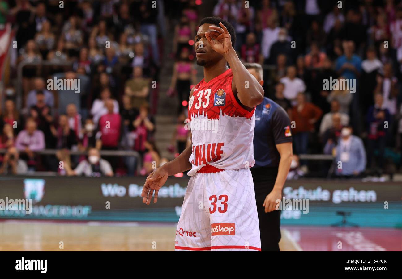 Bonn, Germany. 06th Nov, 2021. Telekom Dome, Basketball, BBL, Telekom ...