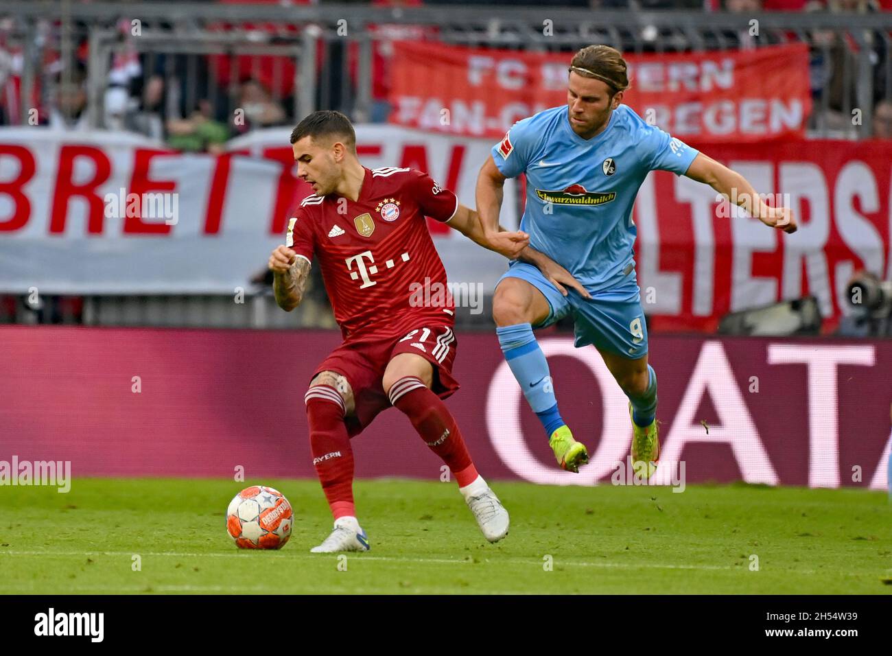 Munich, Deutschland. 06th Nov, 2021. Lucas HERNANDEZ (FC Bayern Munich ...