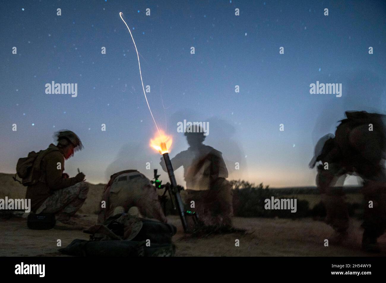 60mm mortar system hi-res stock photography and images - Alamy
