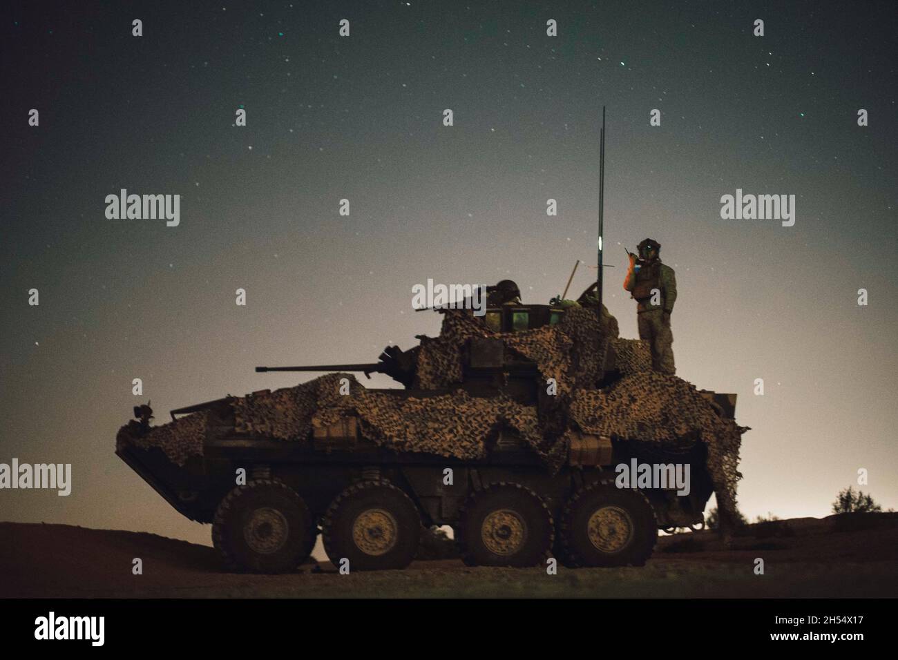 211104-M-HB658-3053 BISLAH, Israel (Nov. 4, 2021) Marines assigned to ...