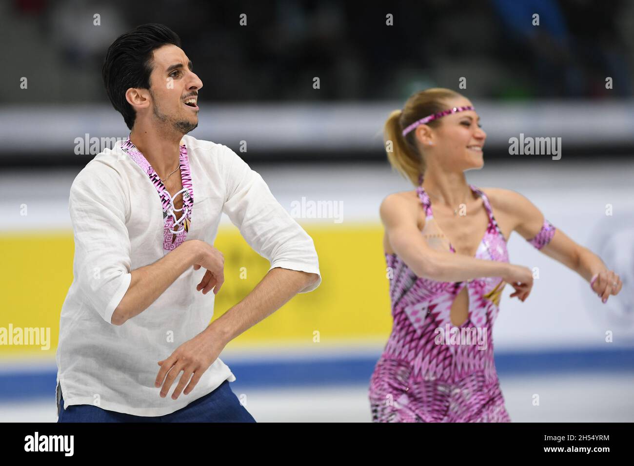 Ice rhythm dance hi-res stock photography and images - Alamy