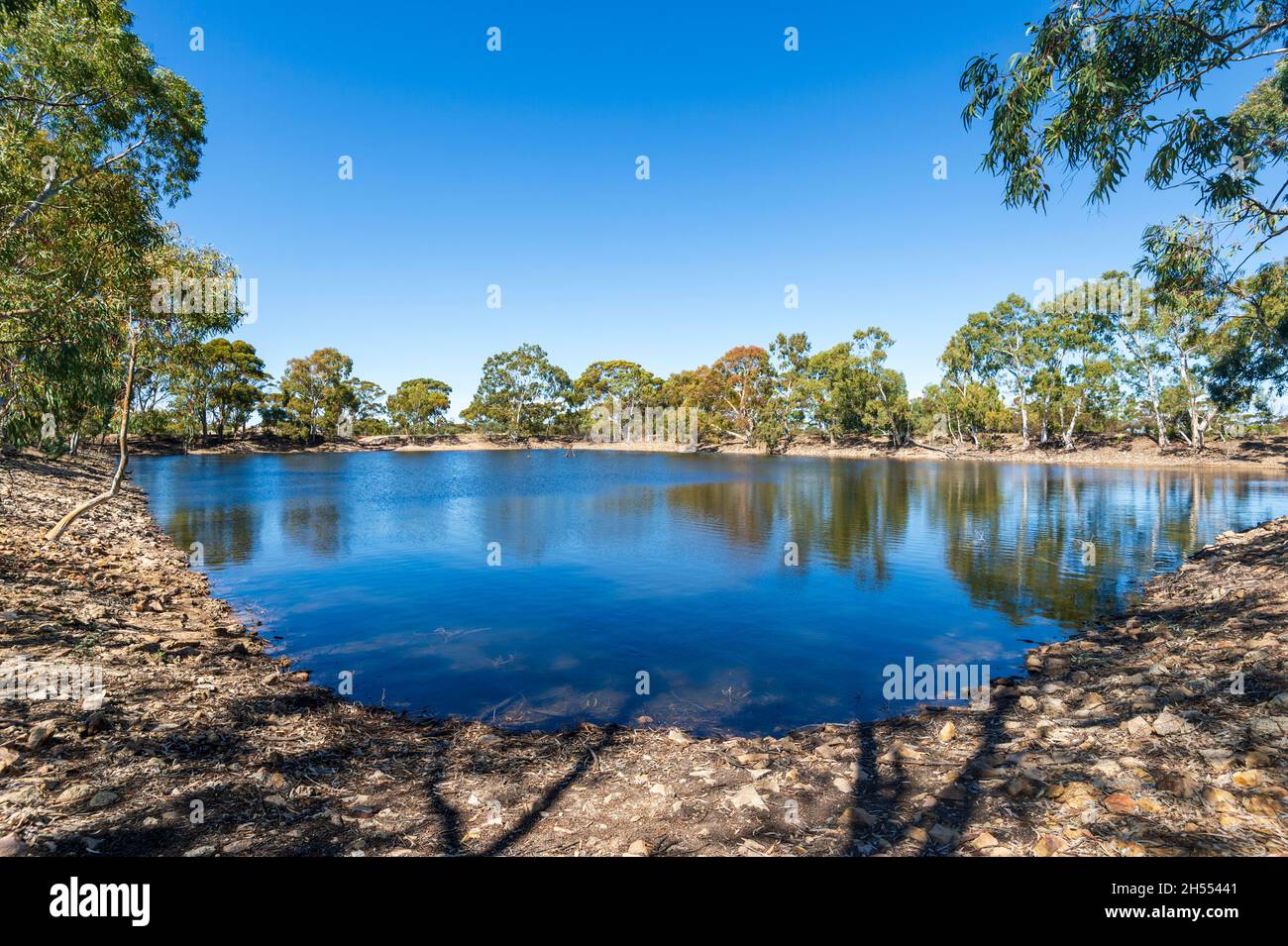 Merredin peak railway dam hi-res stock photography and images - Alamy