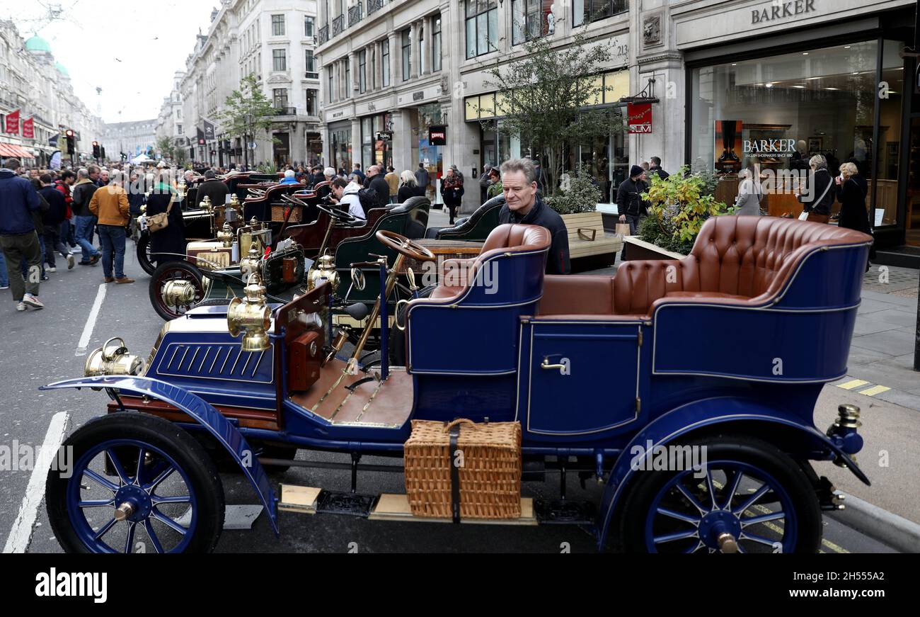 Regent street motor show hi-res stock photography and images - Alamy