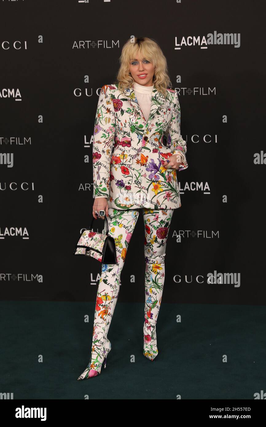 Miley cyrus 2021 hi-res stock photography and images - Alamy