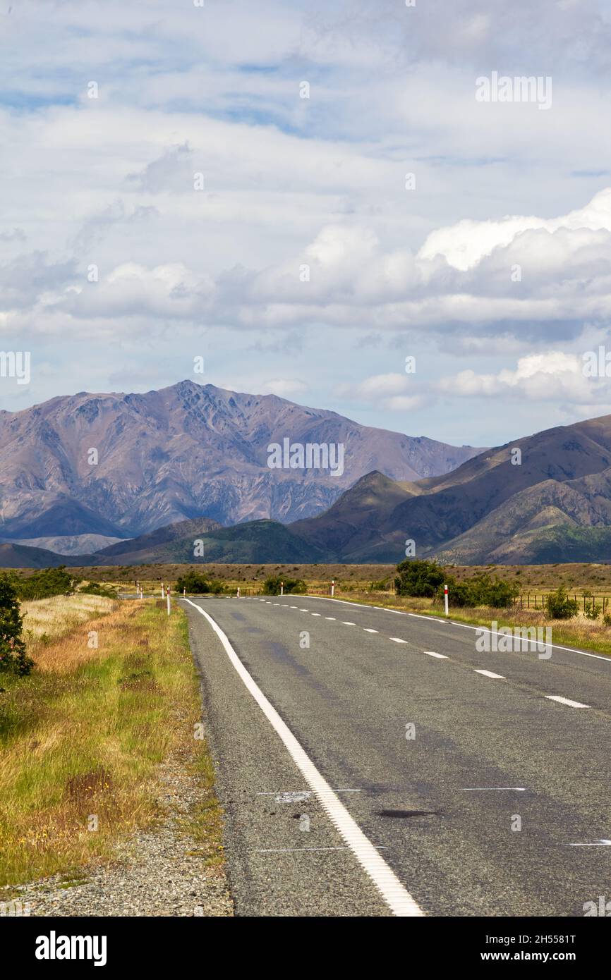 The route to Mount Cook. South Island, New Zealand Stock Photo - Alamy