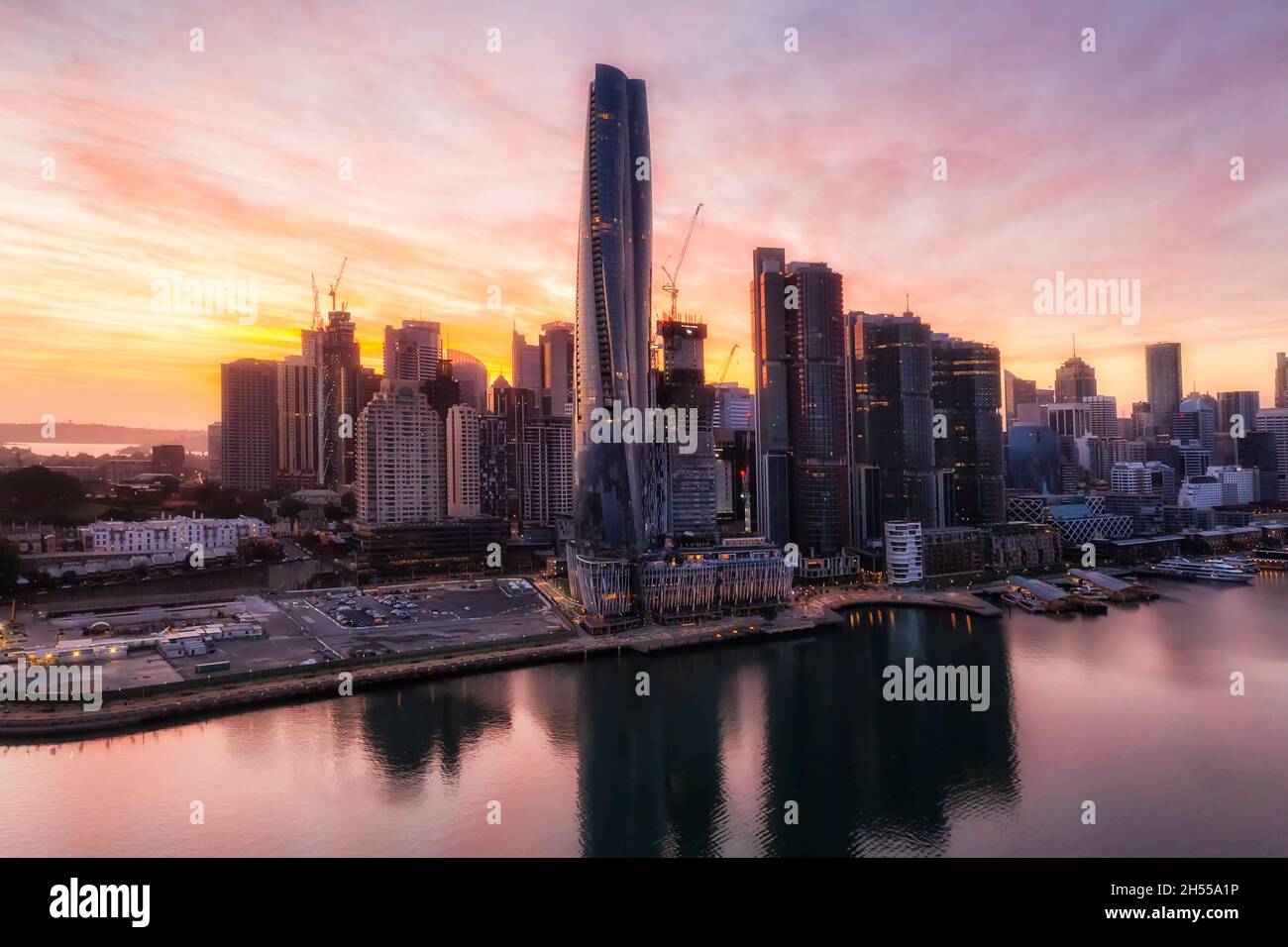 Barangaroo high-rise towers on City of Sydney Darling Harbour ...