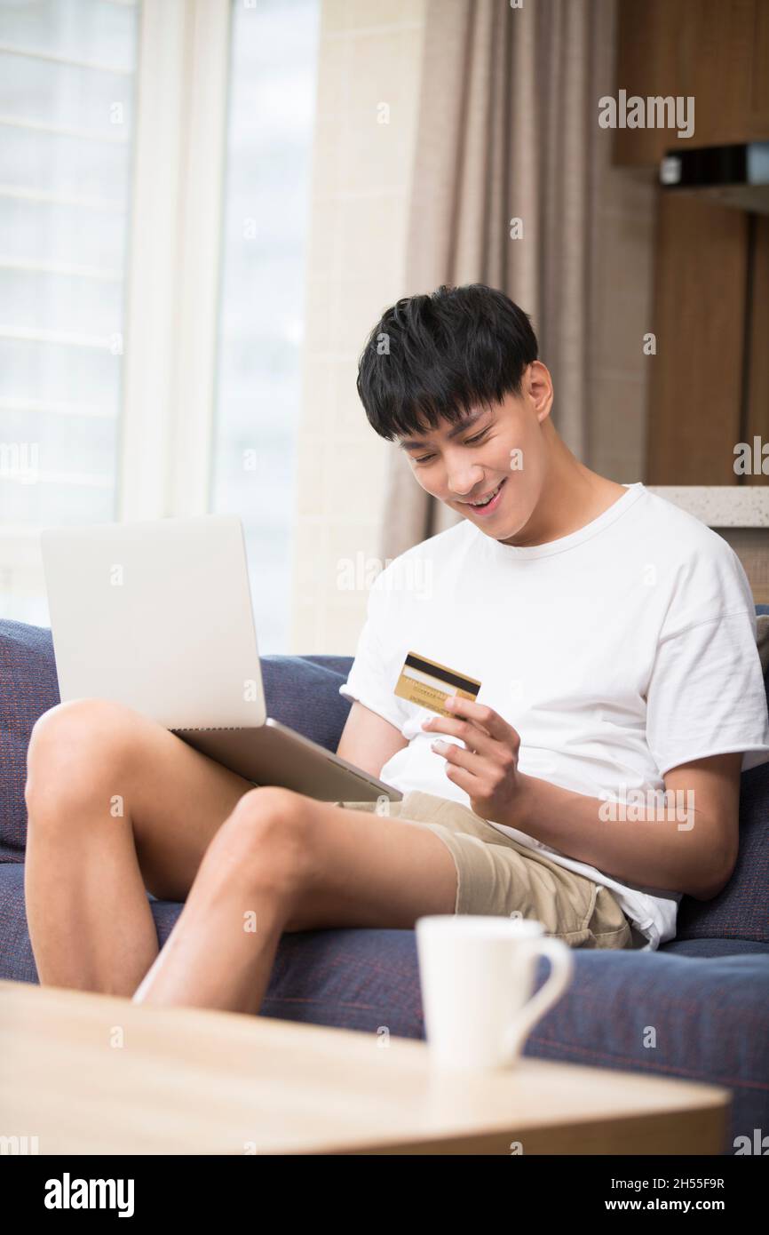 Posing shopping home hi-res stock photography and images - Alamy