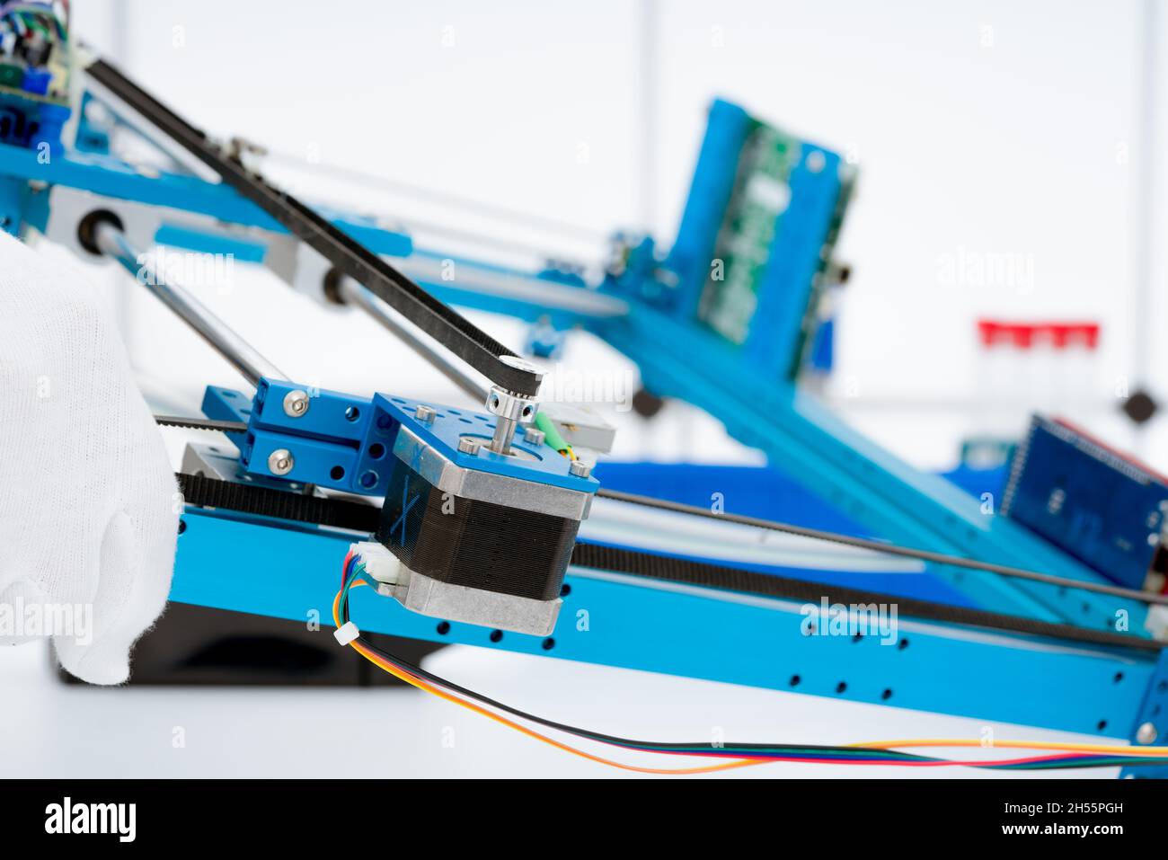 Assembling CNC Laser Cutting Machine for Precision Medical Equipment ...