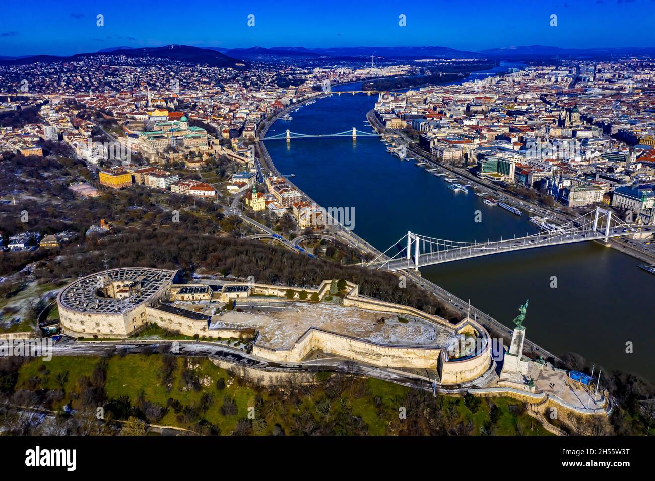Budapest Aerial View | Luftbilder von Budapest in Ungarn Stock Photo ...