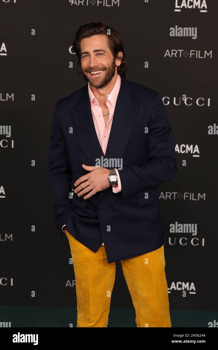 Jake Gyllenhaal arrives at the 2021 LACMA Art + Film Gala held at LACMA ...