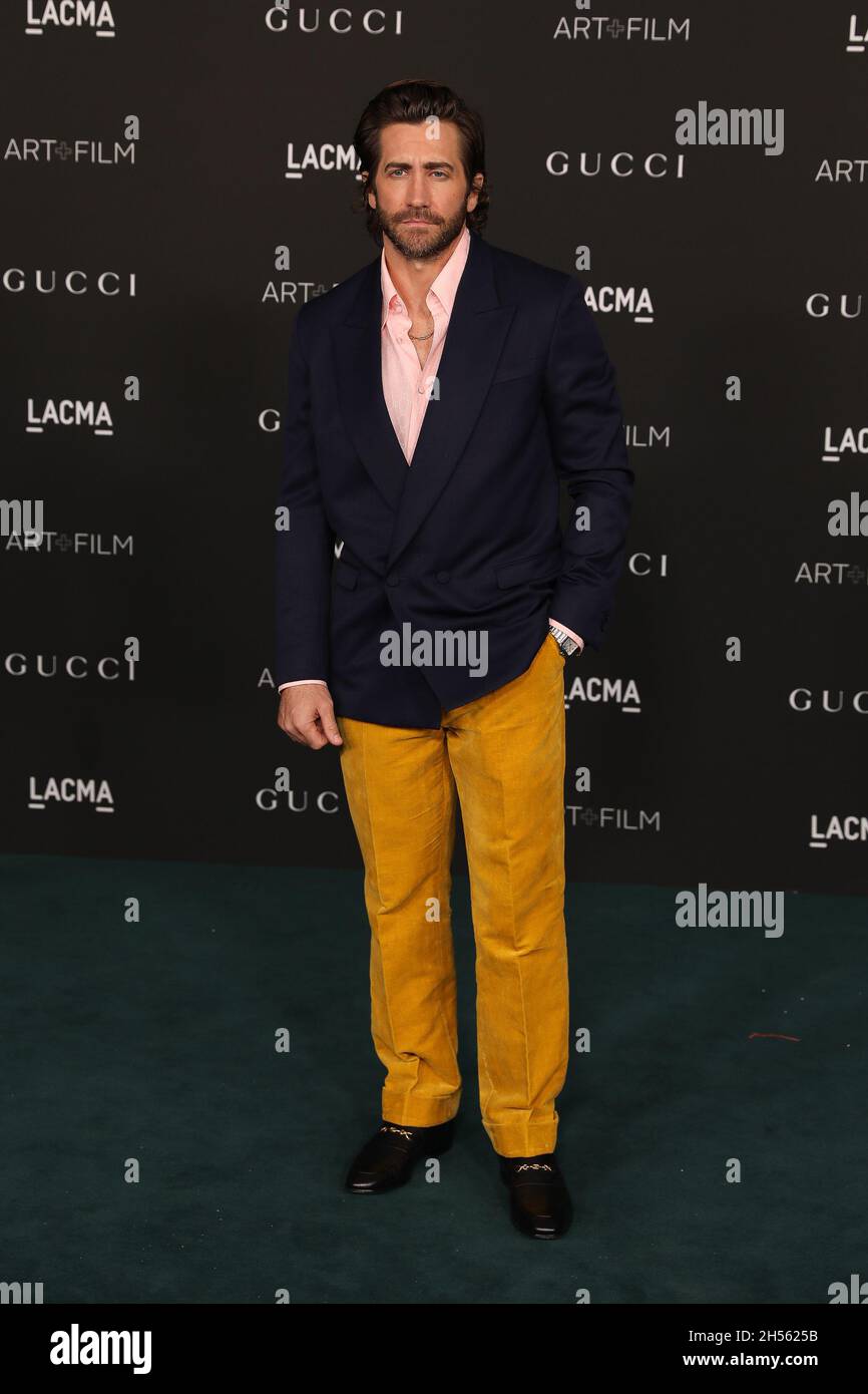 Jake Gyllenhaal arrives at the 2021 LACMA Art + Film Gala held at LACMA ...