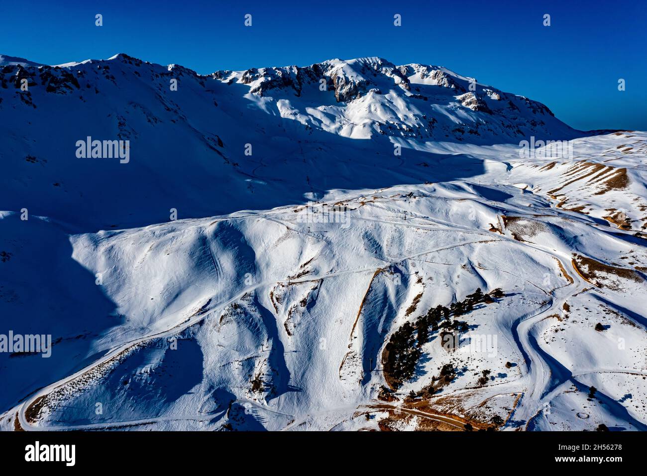 Davraz Dağı in Turkey | Luftbilder von Davraz Dağı Stock Photo - Alamy
