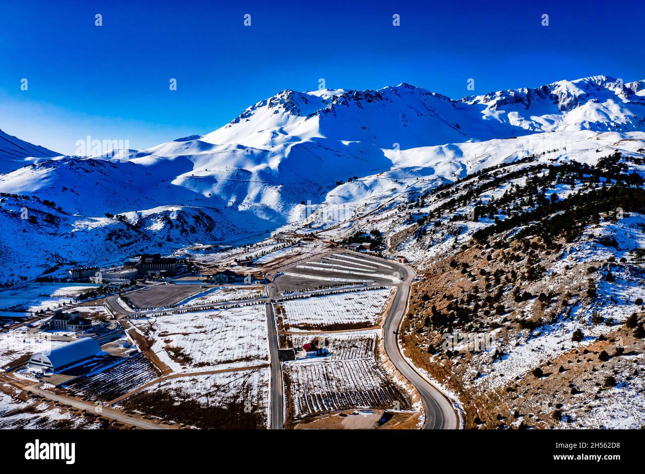 Davraz Dağı in Turkey | Luftbilder von Davraz Dağı Stock Photo - Alamy