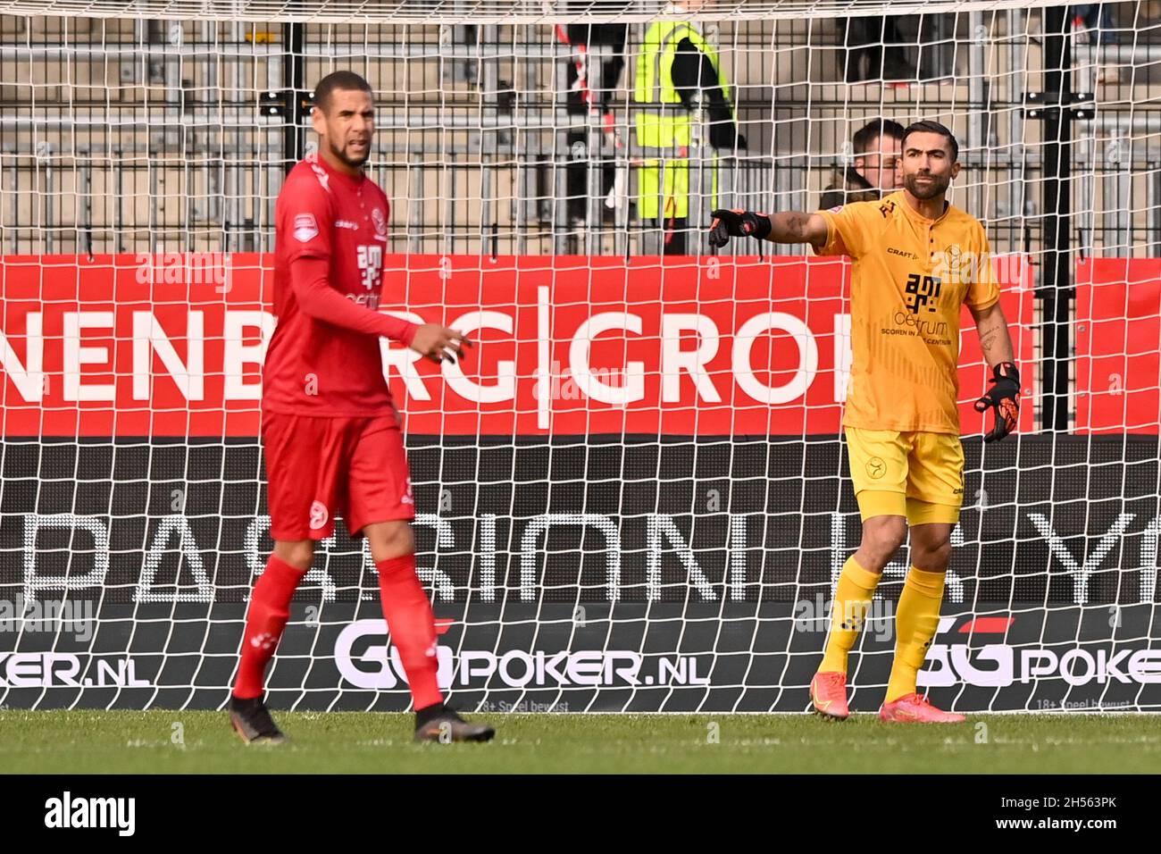 Goalkeeper agil etemadi hi-res stock photography and images - Alamy