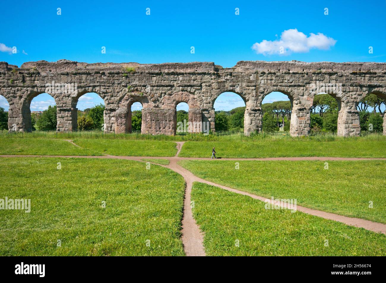 Ancient Aqueduct Claudio-Anio Novus, Park of the Aqueducts (Parco degli ...