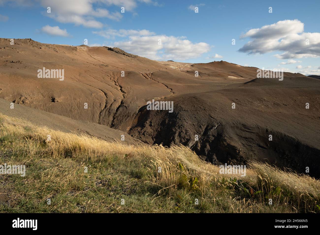 Beautiful nature scenery sandy mountains hi-res stock photography and ...