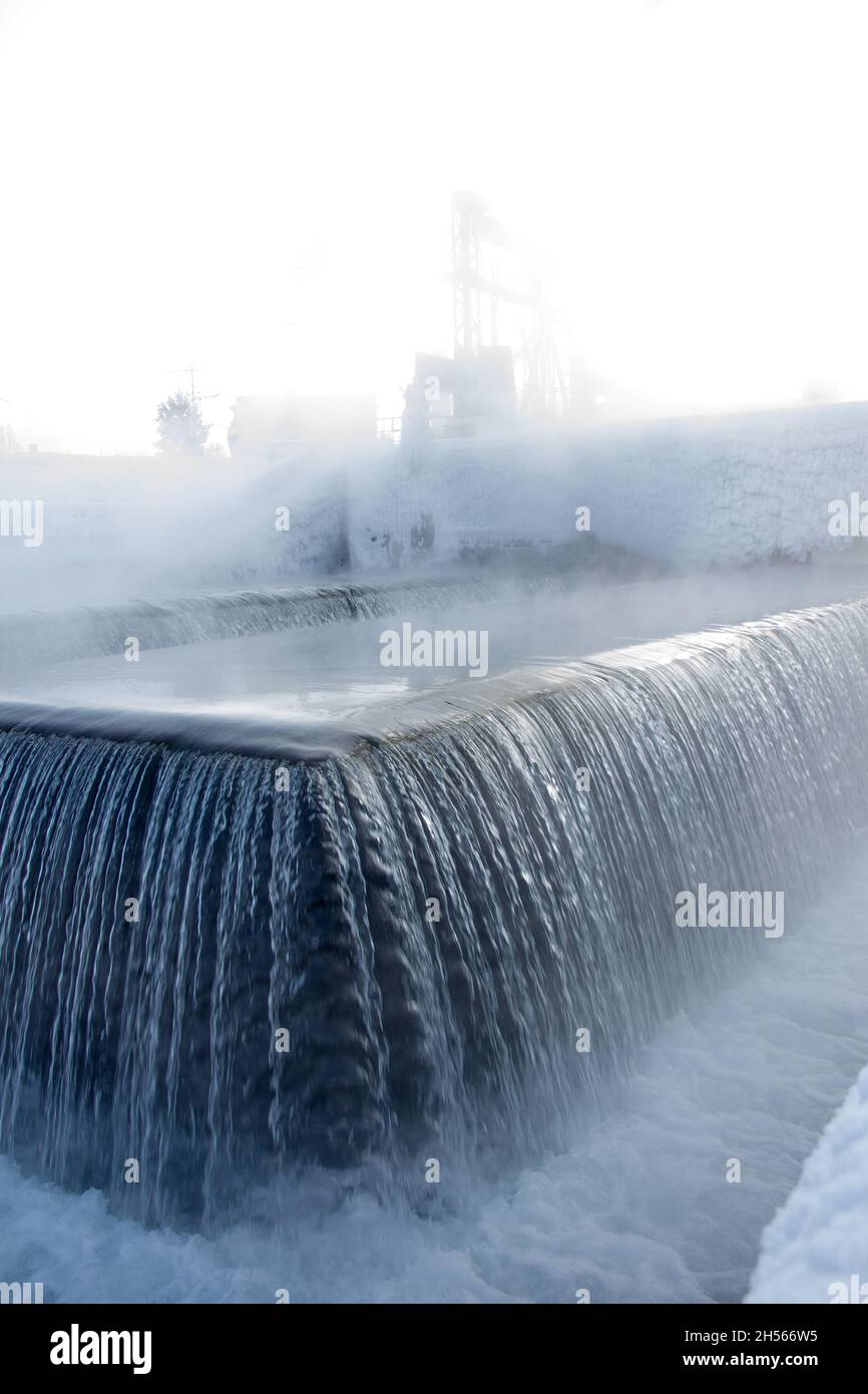 Overflow of water on the technological channel of the hydroelectric ...