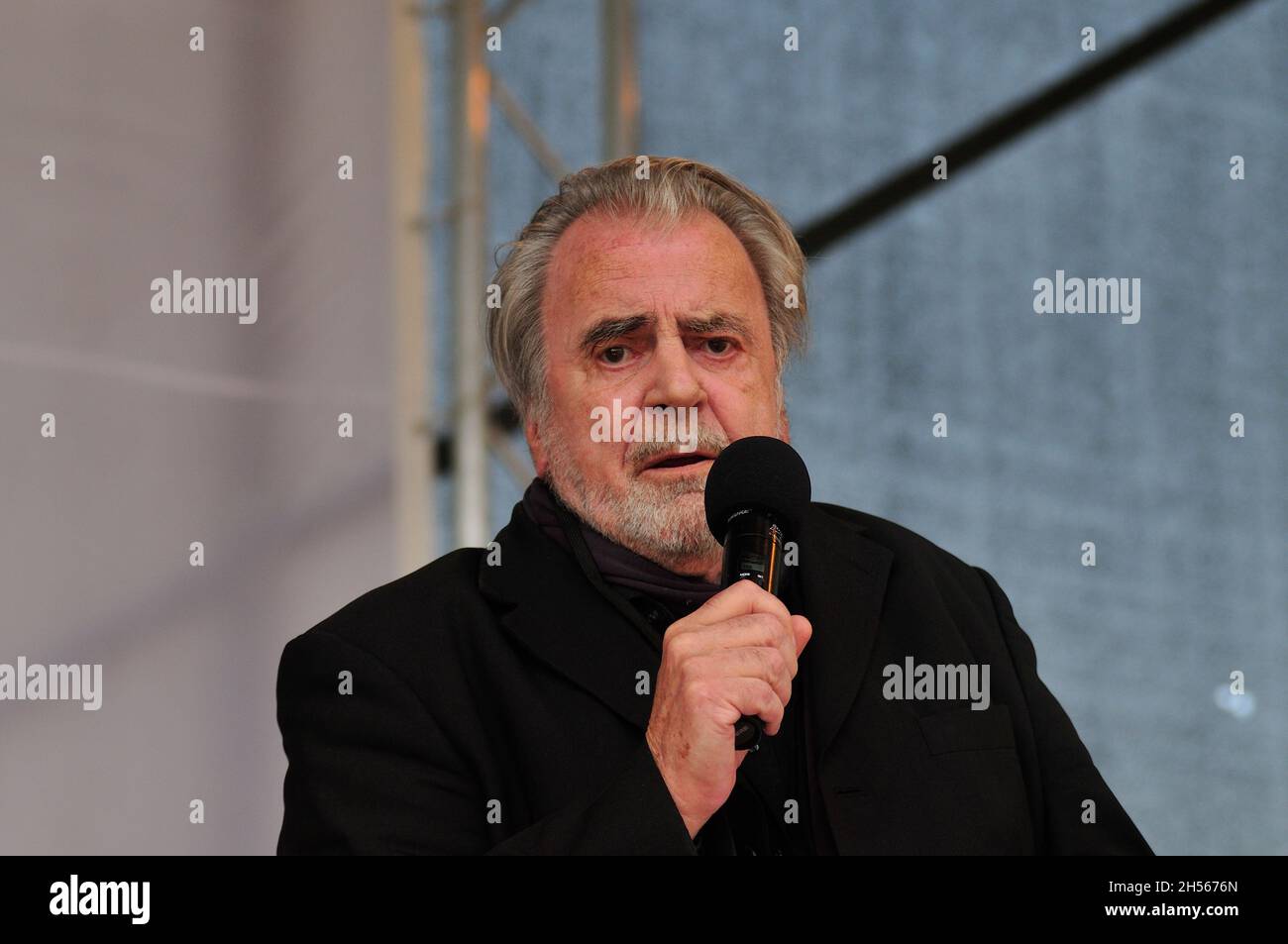 Maximilian schell hi-res stock photography and images - Alamy