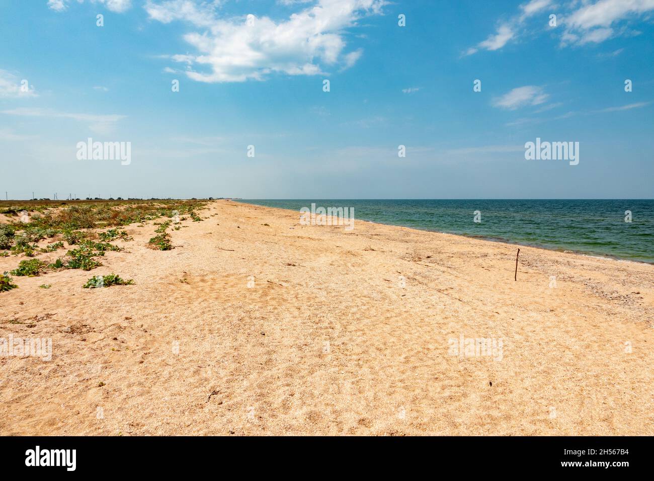 Coast sea azov waves hi-res stock photography and images - Alamy