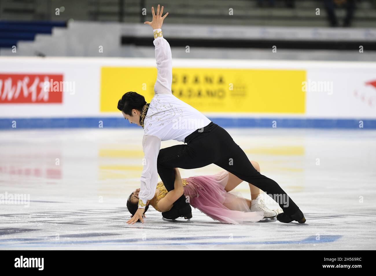 Hong CHEN & Zhuoming SUN, China, during Ice Dance, Free Dance, at the ISU Grand Prix of Figure ...