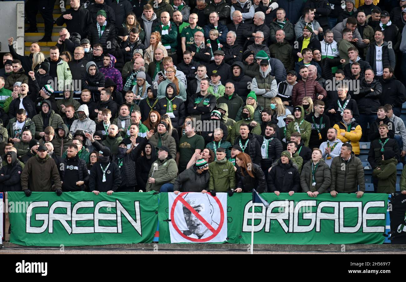 Scottish brigade banner hi-res stock photography and images - Alamy