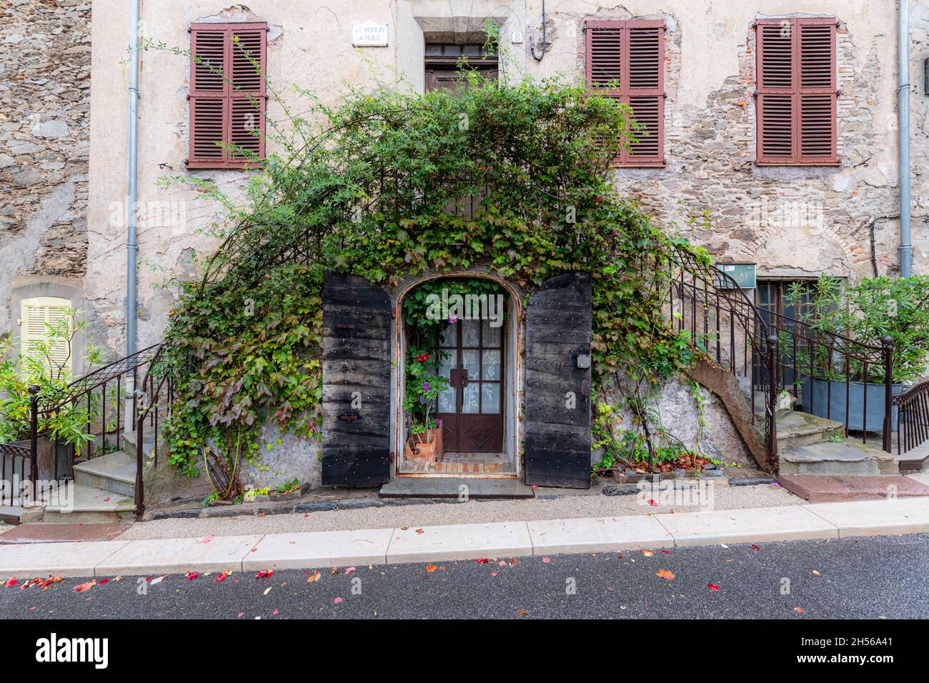 Le garde freinet hi-res stock photography and images - Alamy