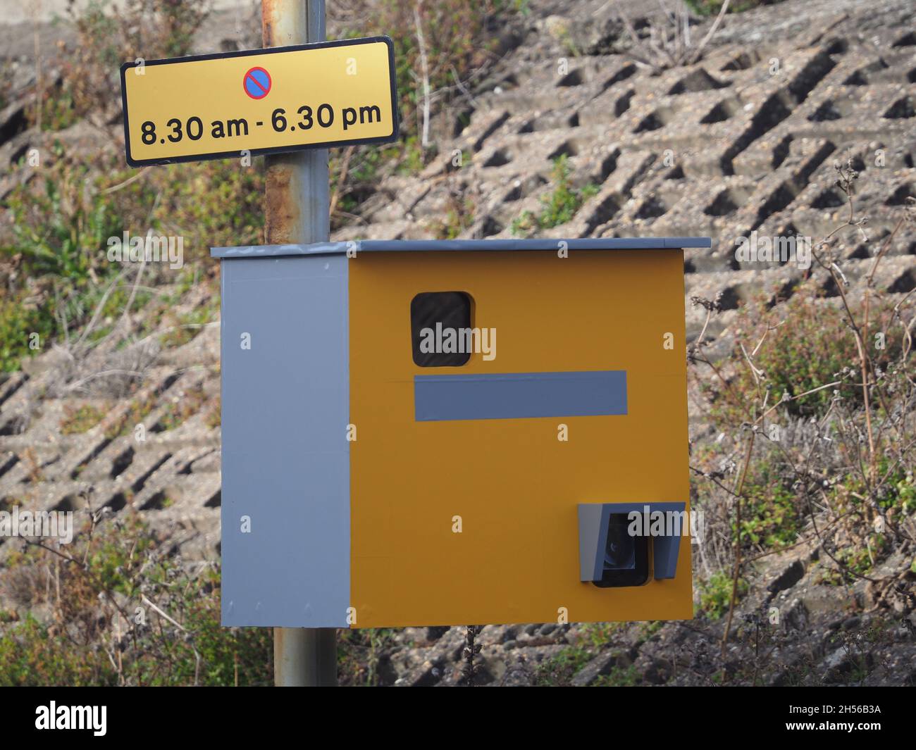 Sheerness, Kent, UK. 7th Nov, 2021. A fake 'speed camera' has appeared ...