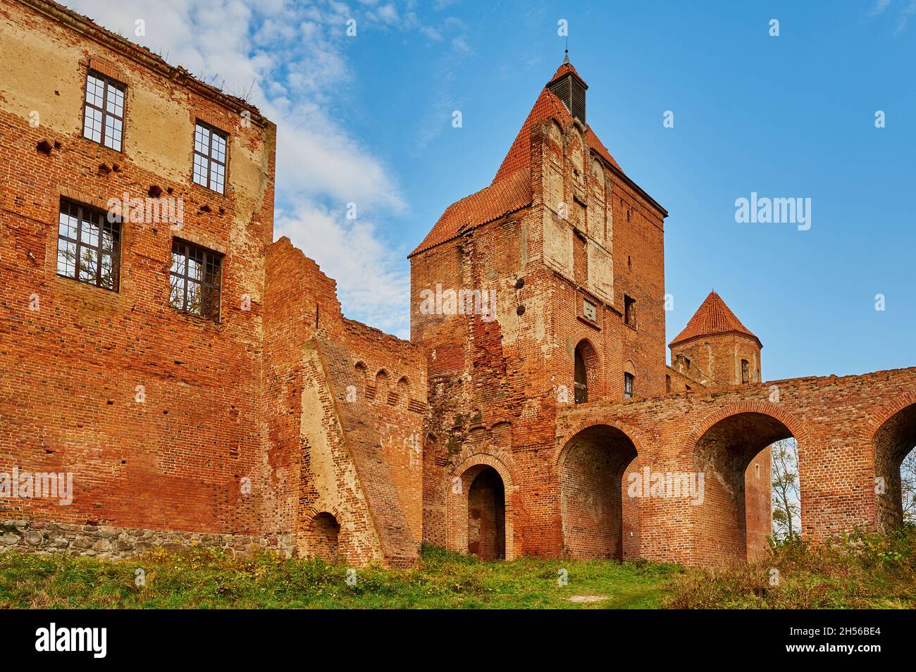 Castle In Szymbark High Resolution Stock Photography and Images - Alamy