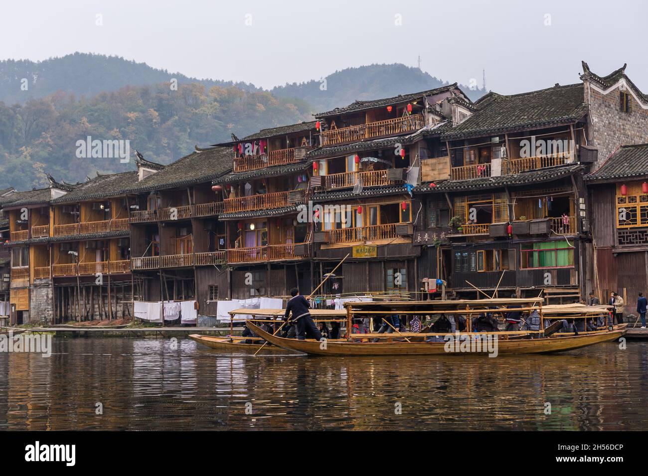 Ancient rowing boat hi-res stock photography and images - Alamy