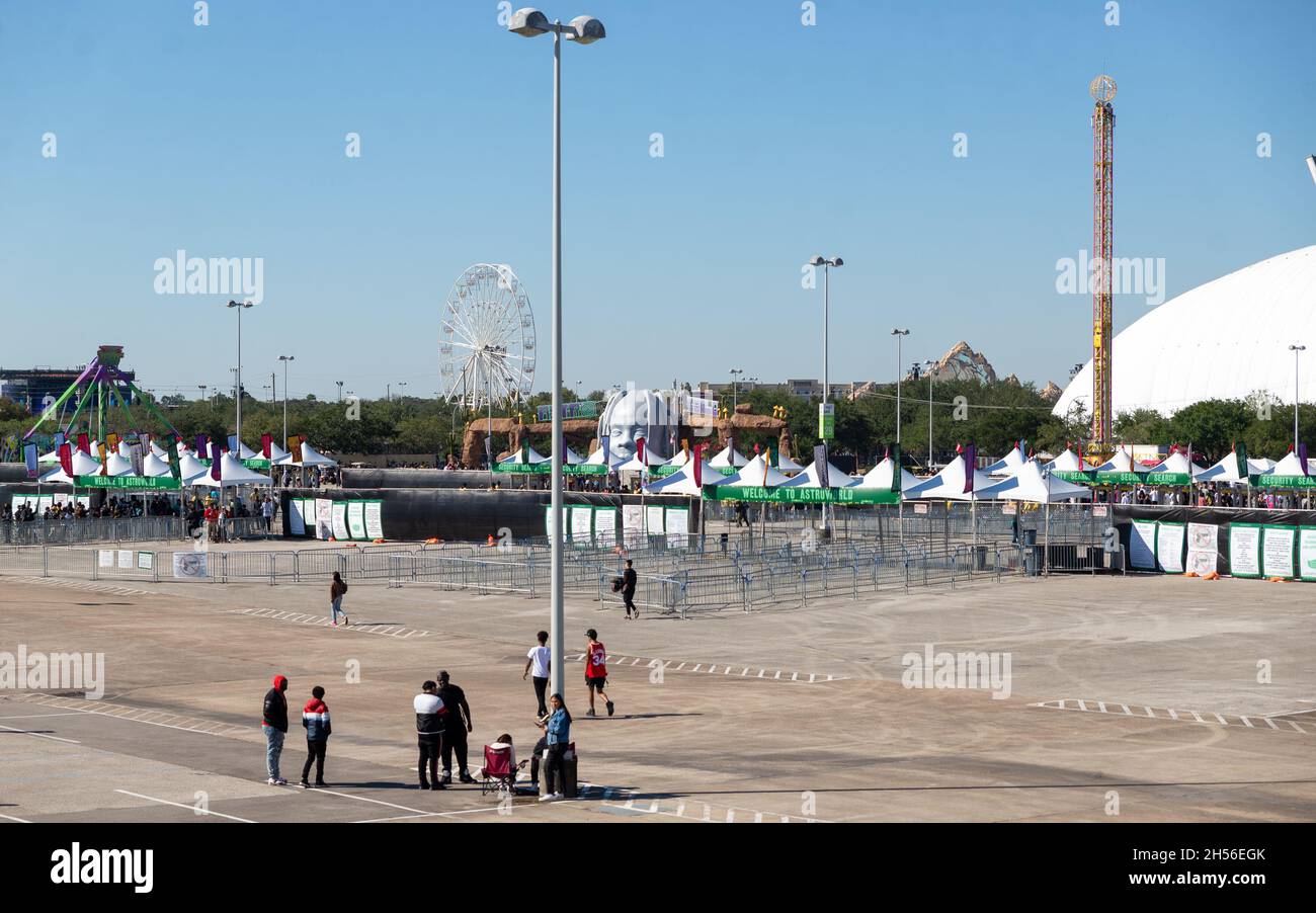 The entrance to Astroworld Festival in Houston, TX on Friday, November ...
