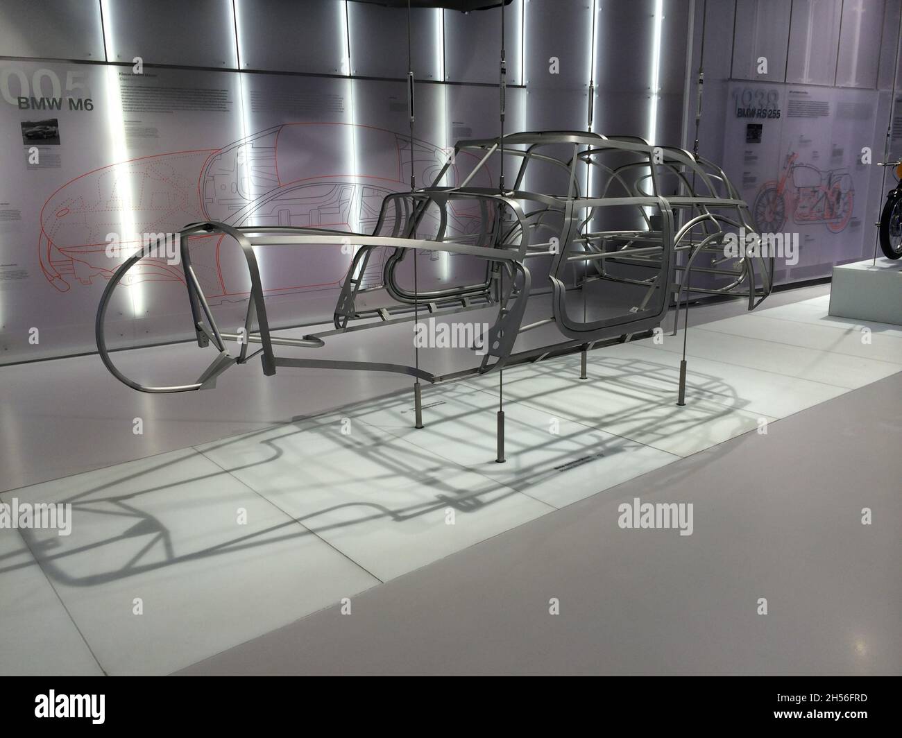 BMW M6 Gran Coupe : Metallic body structure E63 / 64, year 2005 ...