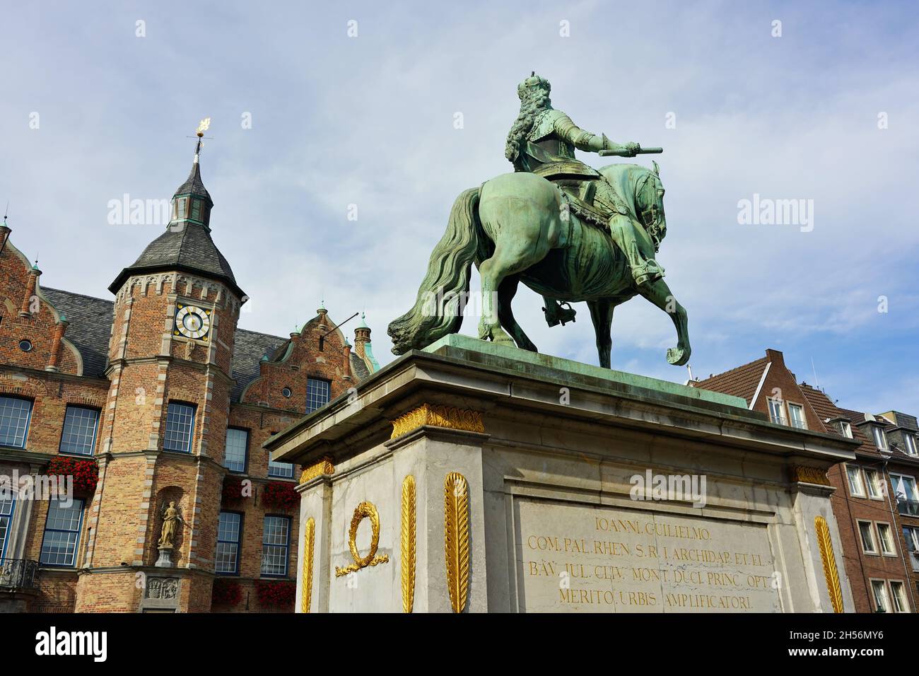 Equestrian statue of Jan Wellem (Johann Wilhelm II) by the sculptor ...