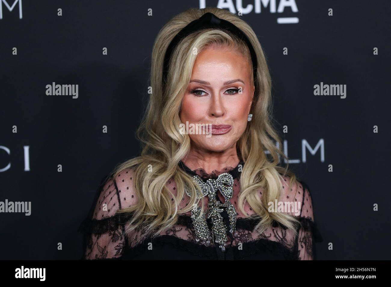 LOS ANGELES, CALIFORNIA, USA - NOVEMBER 06: Kathy Hilton wearing a ...