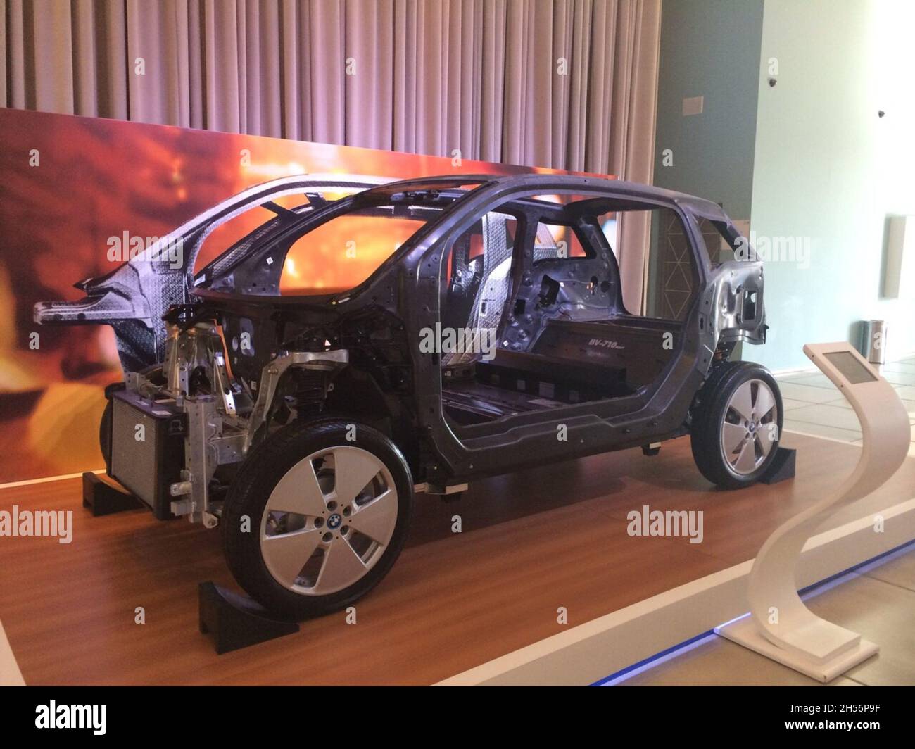 Bmw i3 frame hi-res stock photography and images - Alamy