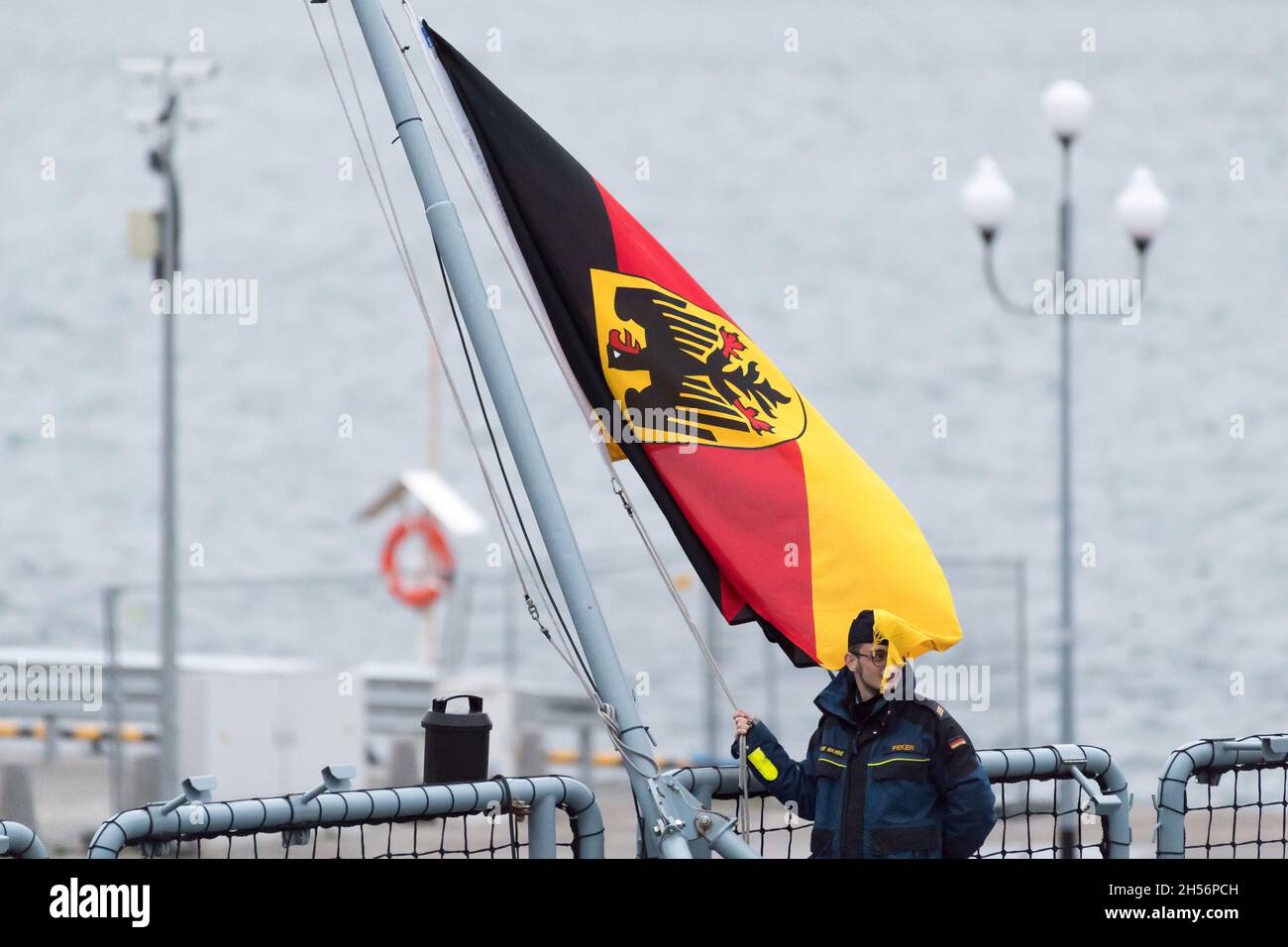 German navy elbe class replenishment hi-res stock photography and ...