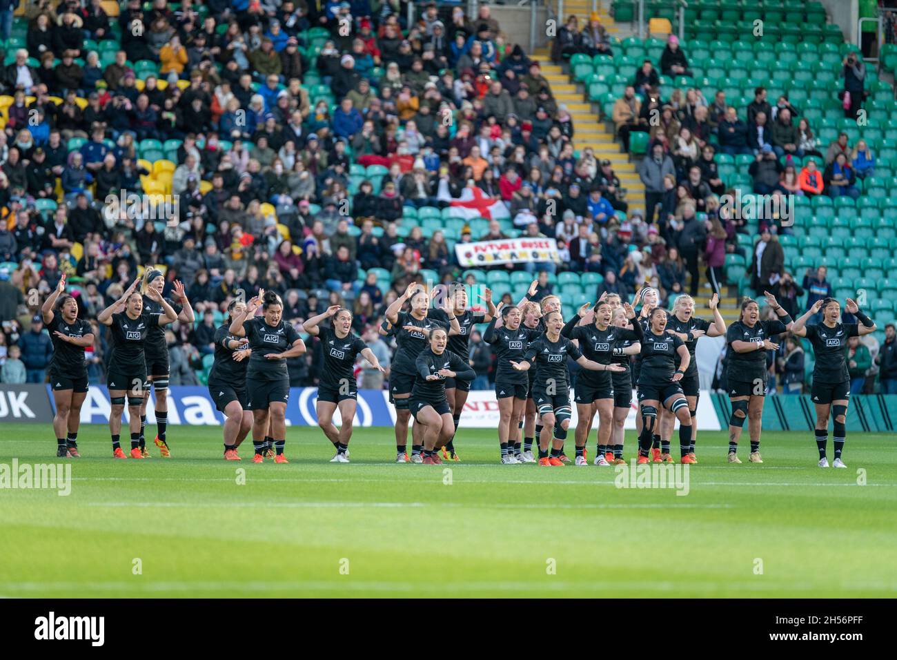 New zealand rugby haka 2021 hi-res stock photography and images - Alamy