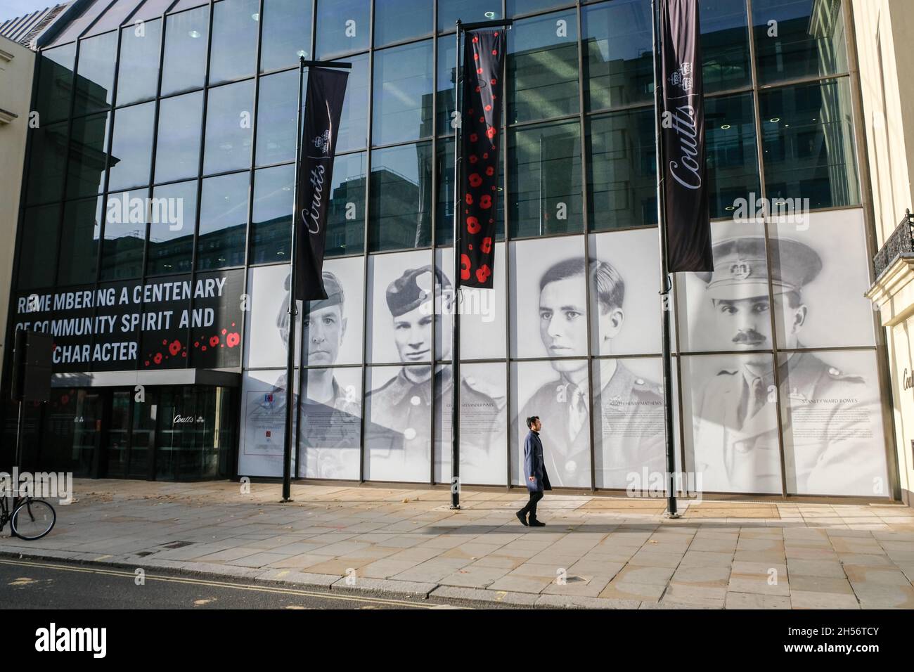 Coutts, Strand, London, UK. 7th Nov, 2021. Coutts bank windows on the ...