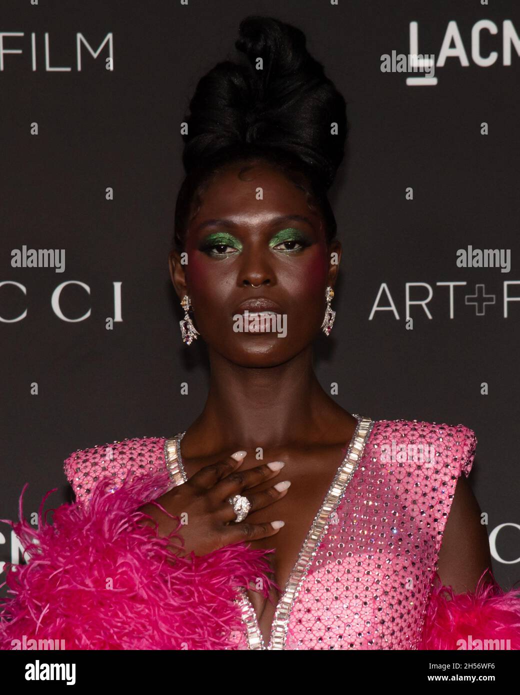 Jodie turner smith gucci hi-res stock photography and images - Alamy