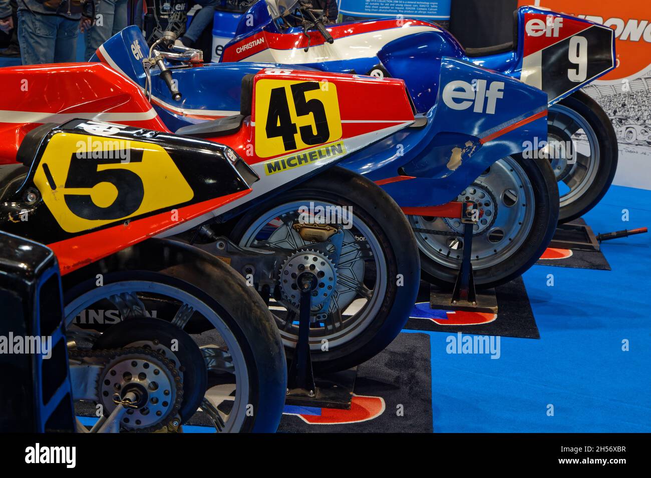 Classic racing motorcycle club race hi-res stock photography and images ...