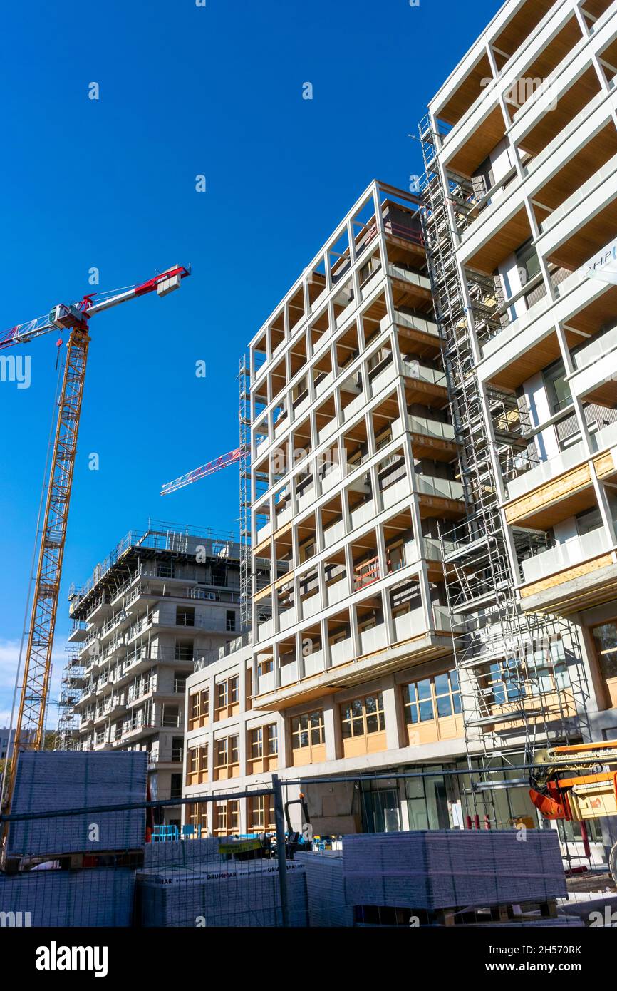 Issy Paris High Resolution Stock Photography and Images - Alamy