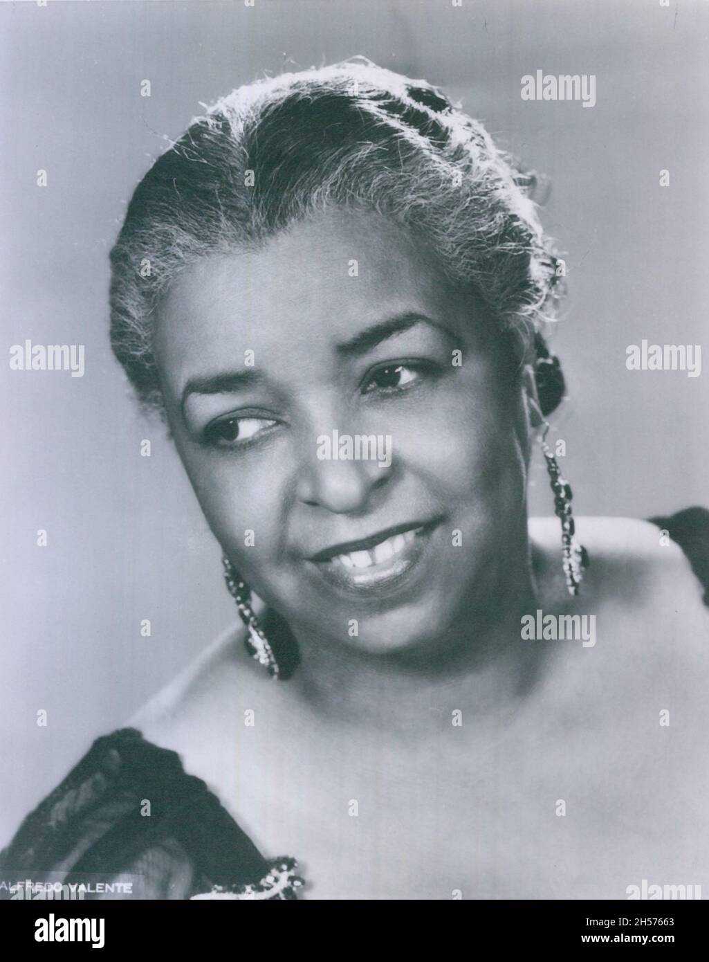 Alfredo Valente photograph of American singer Ethel Waters Stock Photo ...