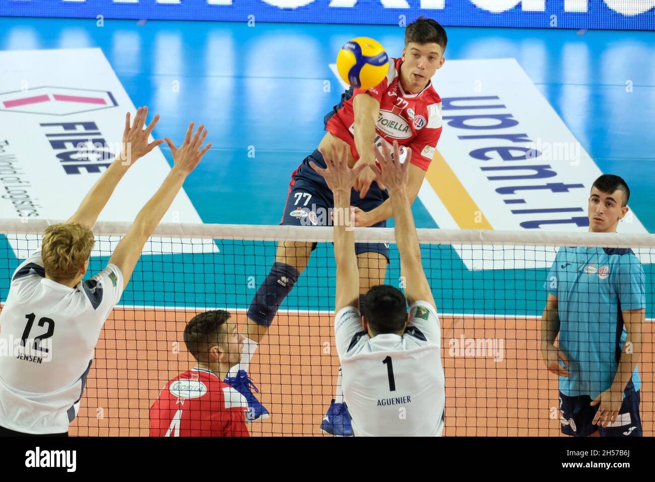 Luciano palonsky volleyball hi-res stock photography and images - Alamy