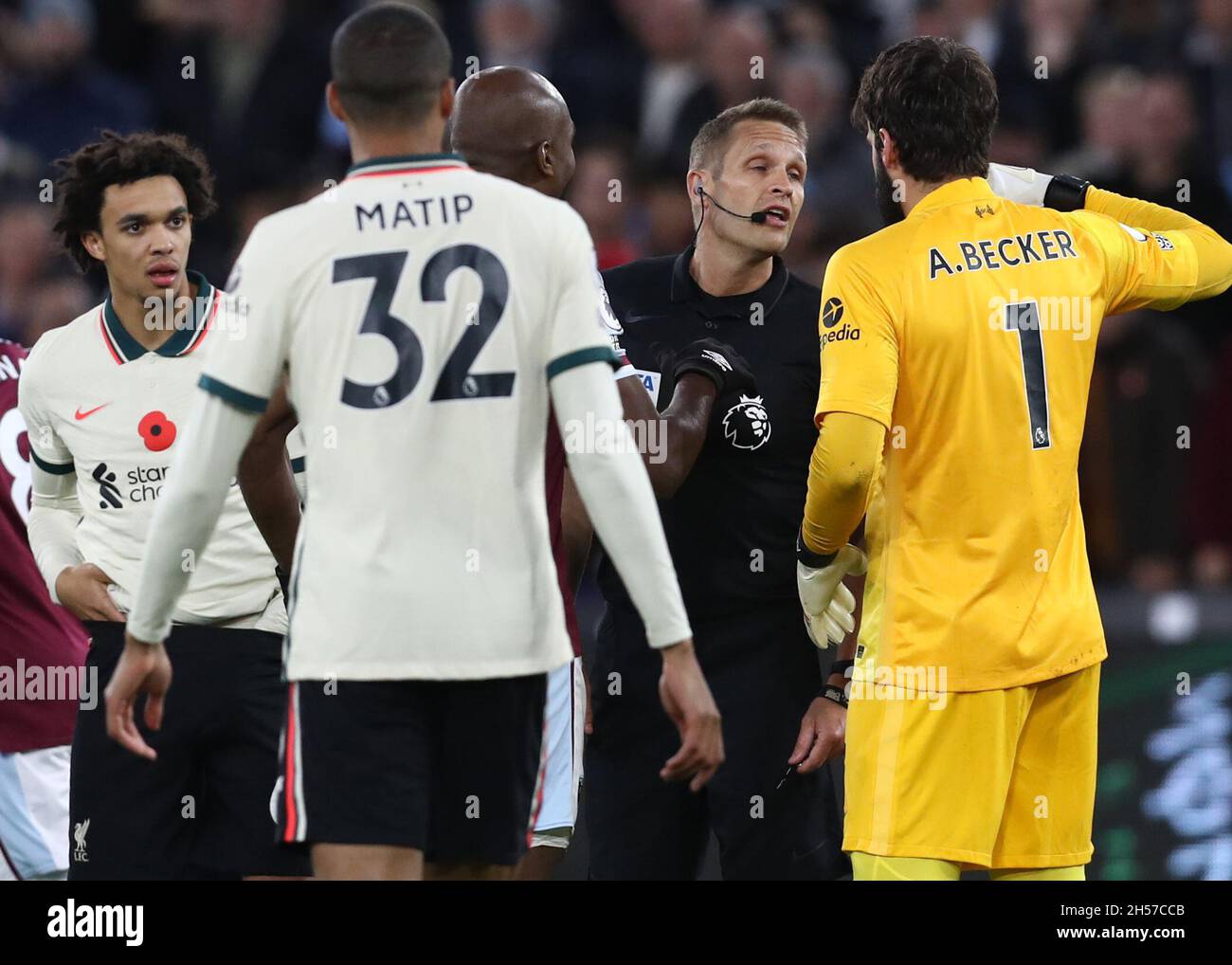 Alisson becker goal hi-res stock photography and images - Alamy