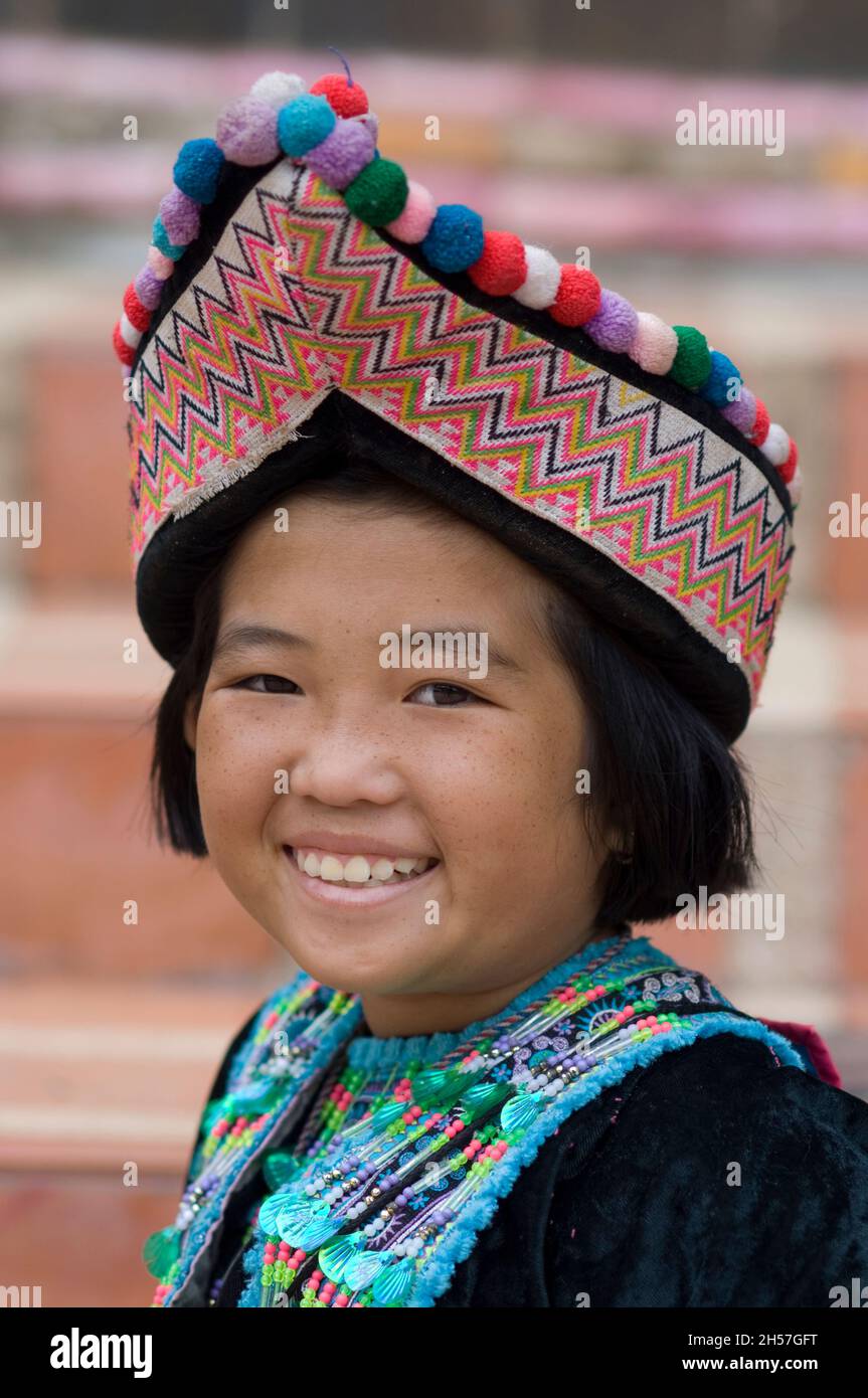 Female tribe hi-res stock photography and images - Alamy