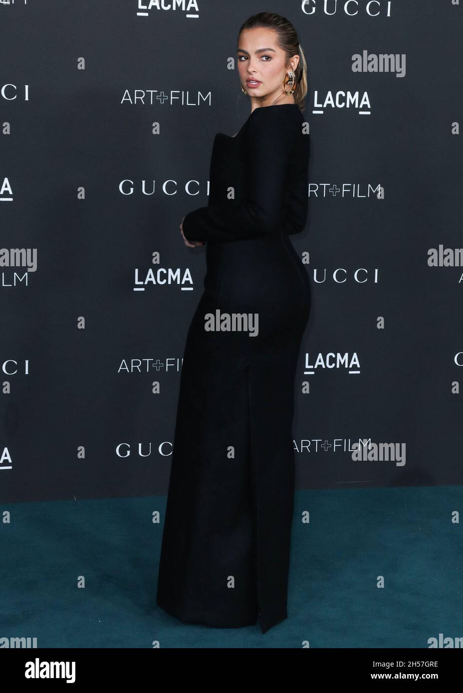 LOS ANGELES, CALIFORNIA, USA - NOVEMBER 06: Addison Rae wearing a Saint ...