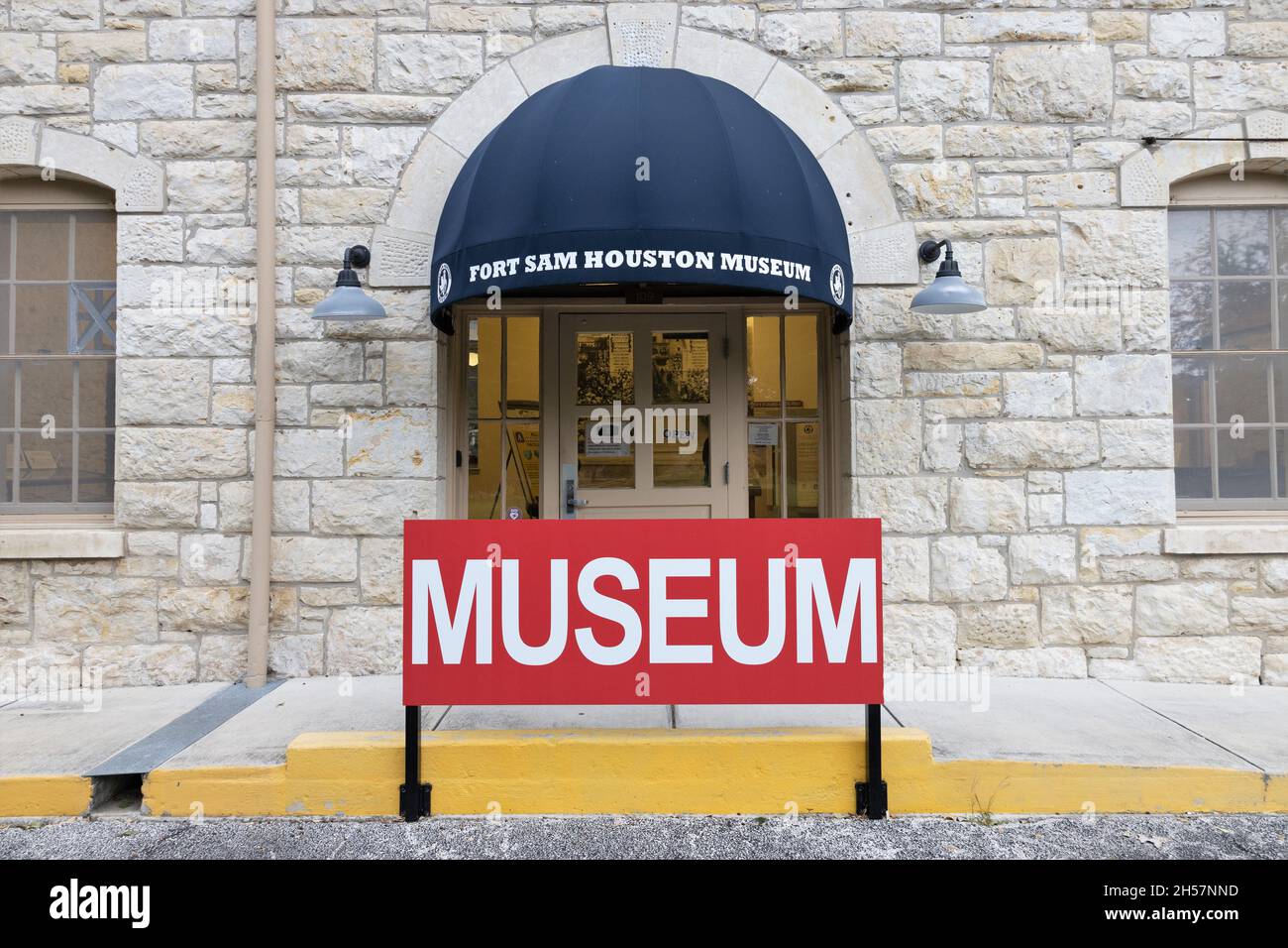Fort sam houston quadrangle hi-res stock photography and images - Alamy
