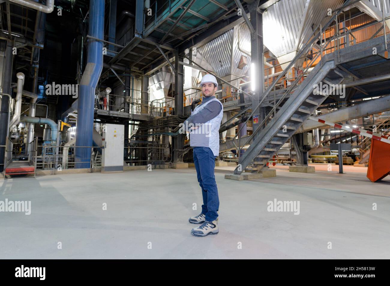 portrait of a factory worker Stock Photo - Alamy