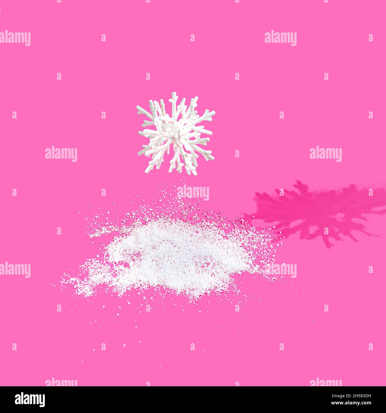 3d snowflake hi-res stock photography and images - Alamy