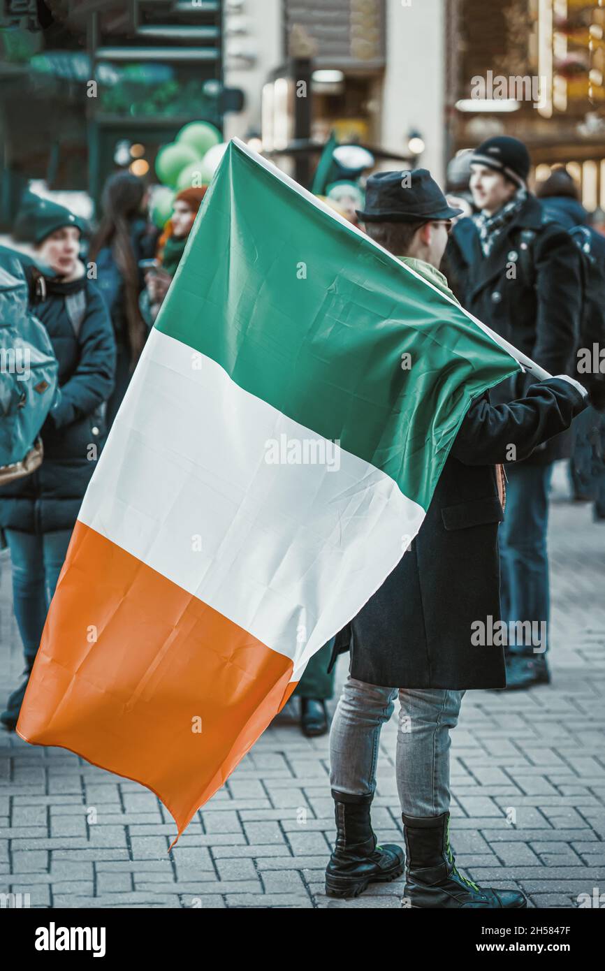 Irish man kilt hi-res stock photography and images - Alamy