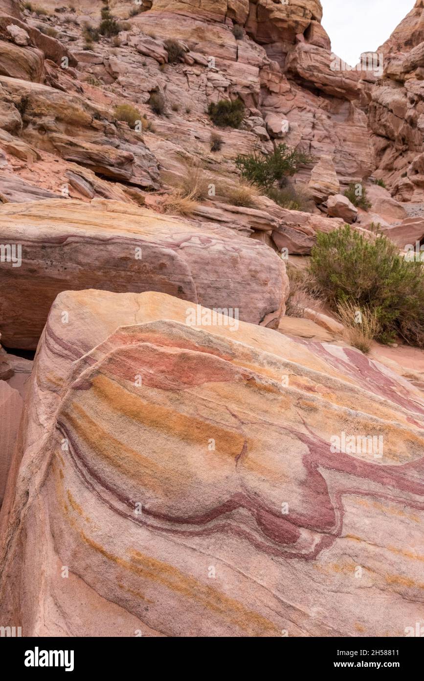 Colorful rock hi-res stock photography and images - Alamy